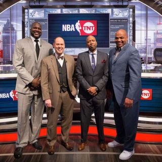 Shaq Fu Radio - Streaming Hip Hop Music, DJ Mixes