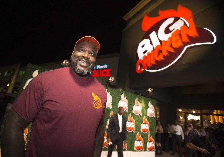 Shaq Gets Big Chicken Pitch